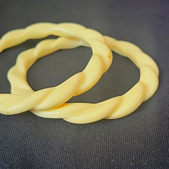 Vintage | Jewelry | Vintage Italian Carved Ivory Bangles | Poshmark